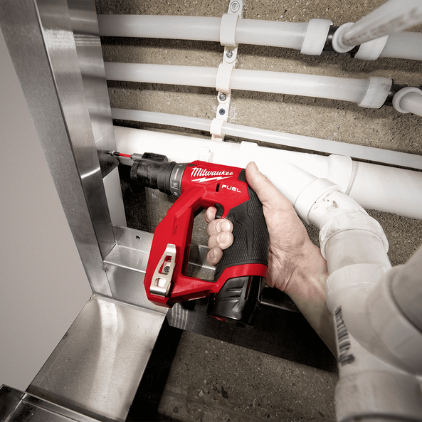 Milwaukee M12 FUEL™ Installation Drill/Driver Kit M12FDDXKIT202B ...