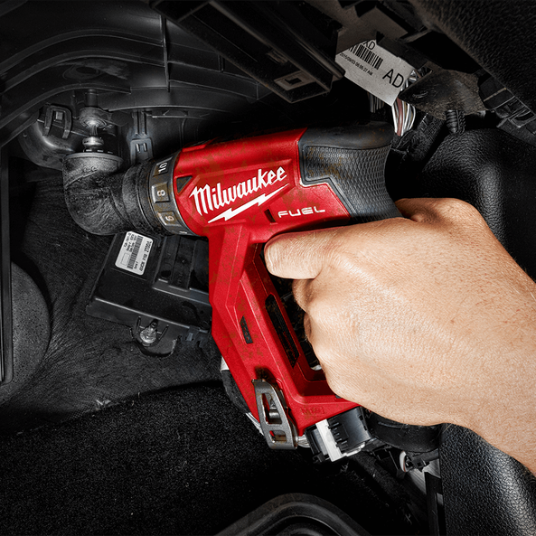 Milwaukee M12 FUEL™ Installation Drill/Driver Kit M12FDDXKIT202B ...