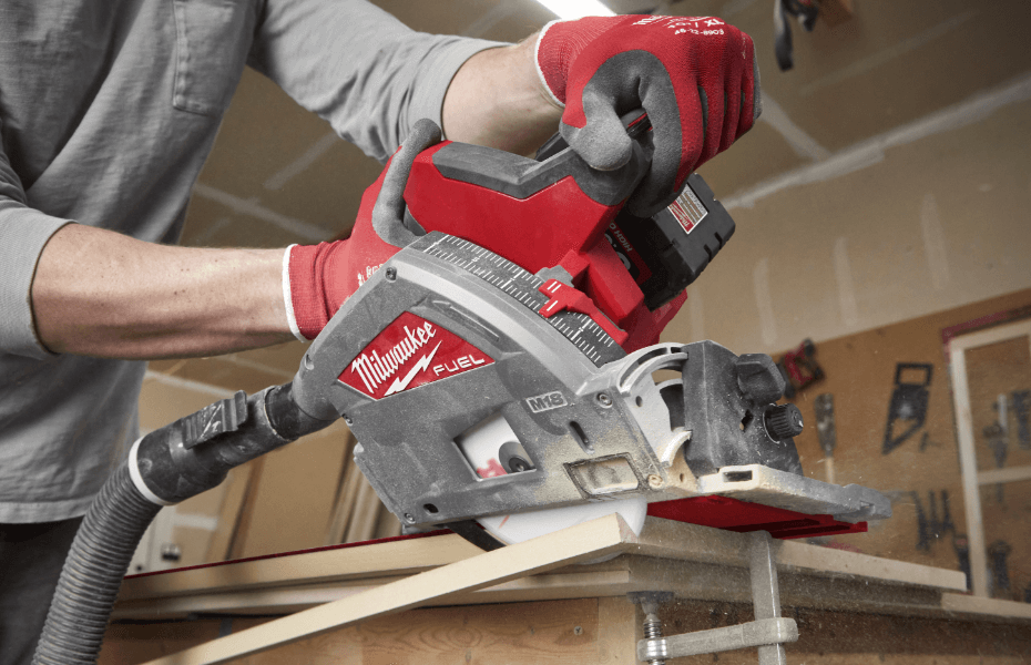 Milwaukee M18 FUEL™ 165mm Track Saw Kit M18FPS55-602P | Milwaukee Tool ...